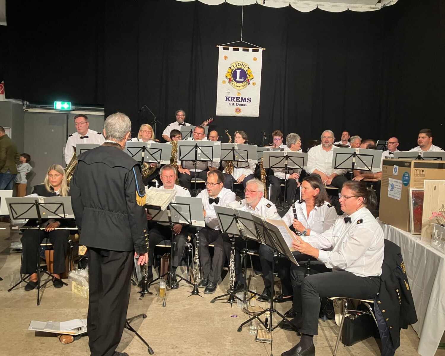 Dämmerschoppen der Werkskapelle voestalpine Krems bei der Lions-Club ...